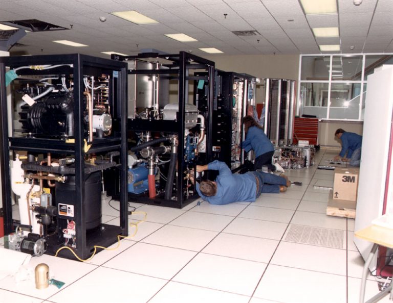 Cray Y-MP NASA Glenn Research Center 01 – Cray-History.net